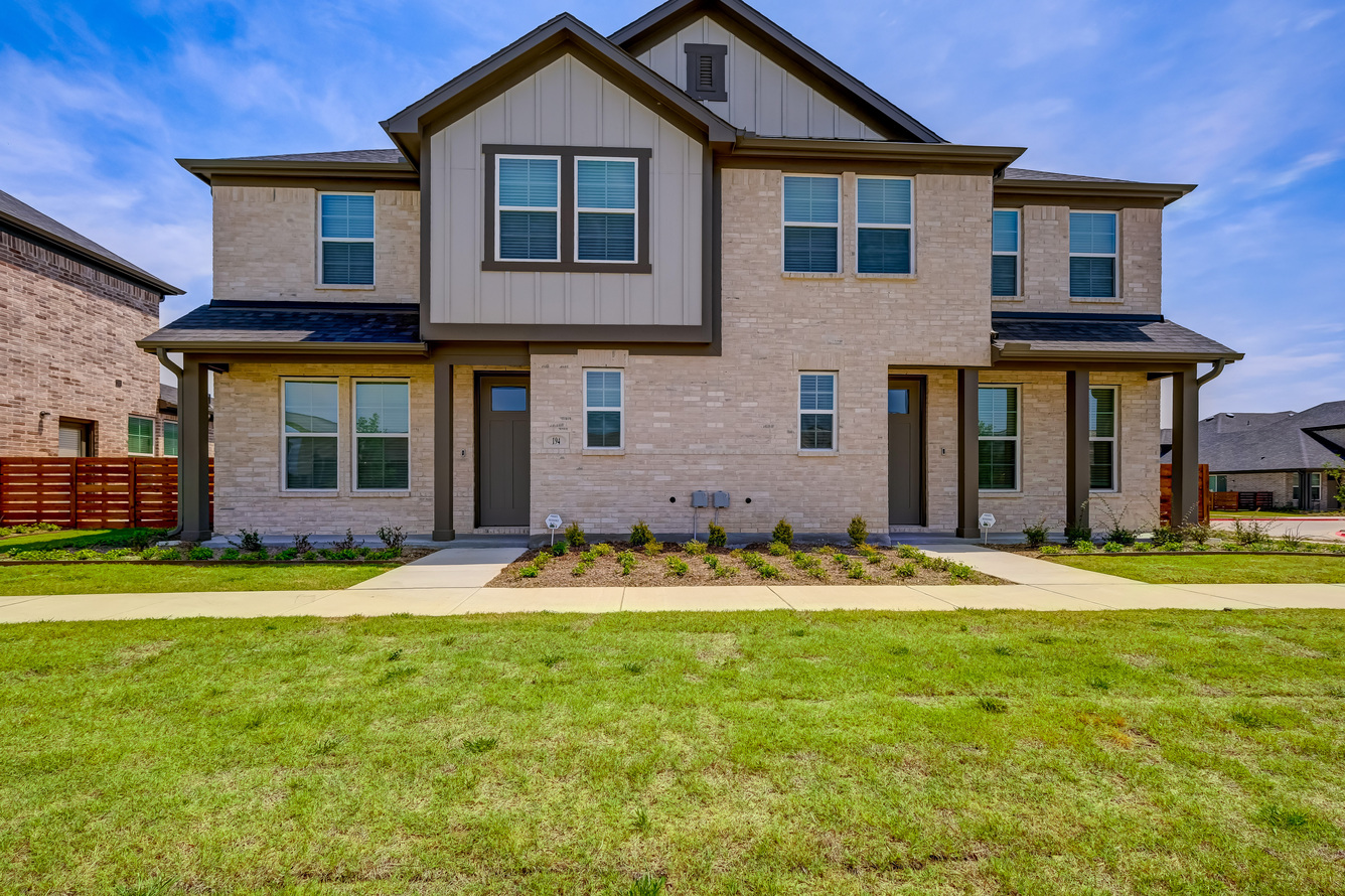 Willow Bridge - Properties - Canvas at Willow Park Leased Homes