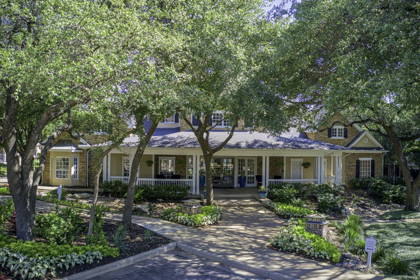 Willow Bridge - Properties - Stone Oak @ Parmer