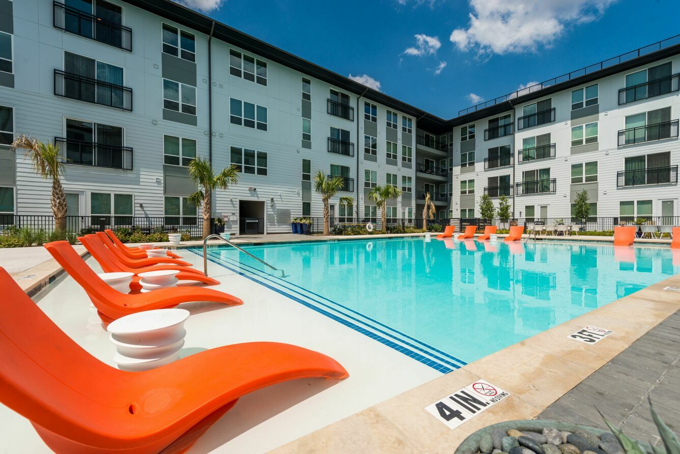 Willow Bridge - Properties - Cypress at Trinity Groves