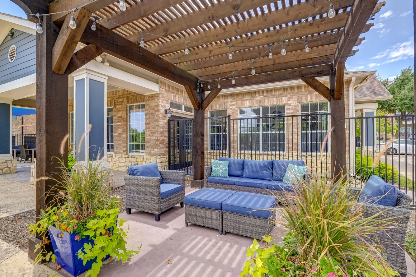 Willow Bridge - Properties - Parkways on Prairie Creek